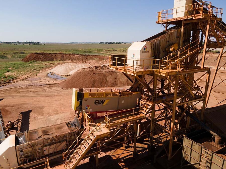 Blade Mills | Eagle Iron Works